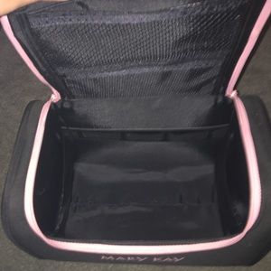 Women's Mary Kay Bags on Poshmark